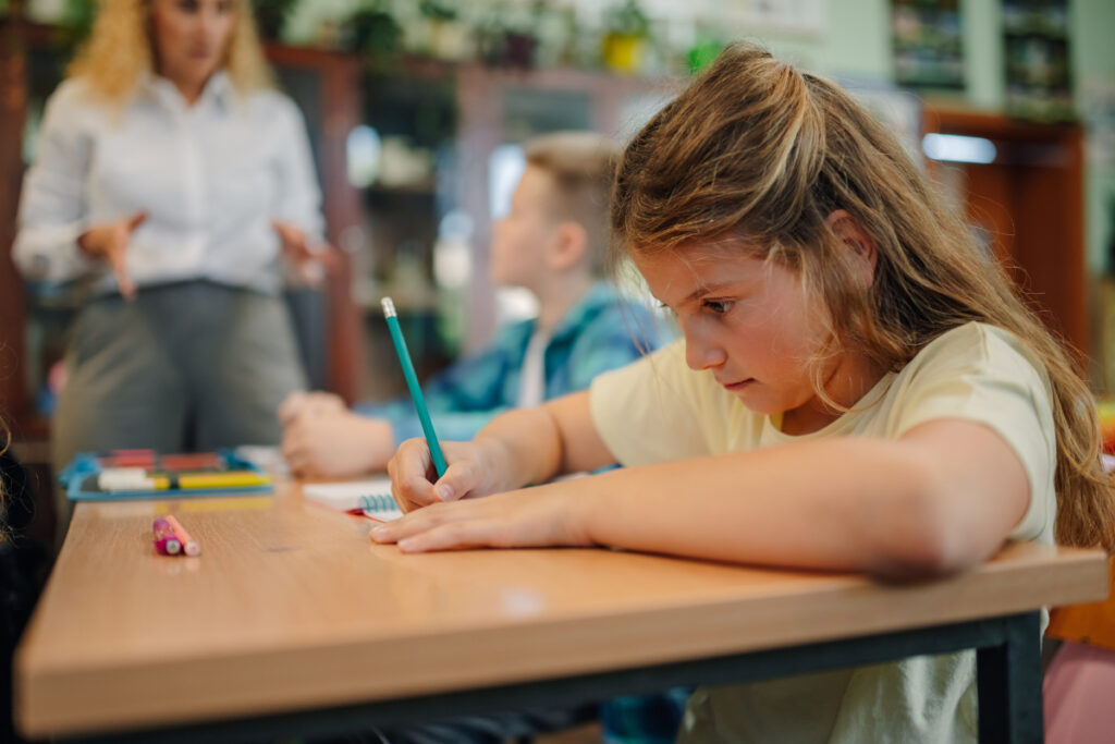 Découvrez des dictées gratuites pour les CE2 à télécharger, idéales ...
